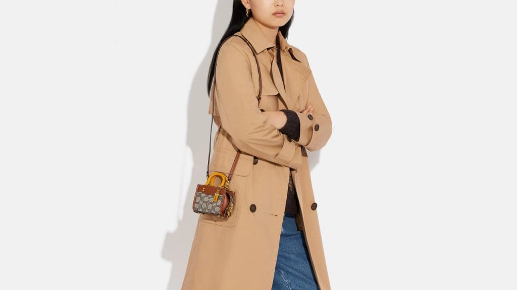 (PRE Order) COACH Rogue 12 In Signature Textile Jacquard – Retail ...